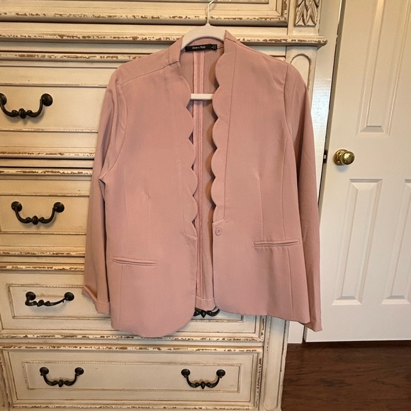 Doe & Rae | Jackets & Coats | Doe Rae Scalloped Blazer In Soft Pink ...
